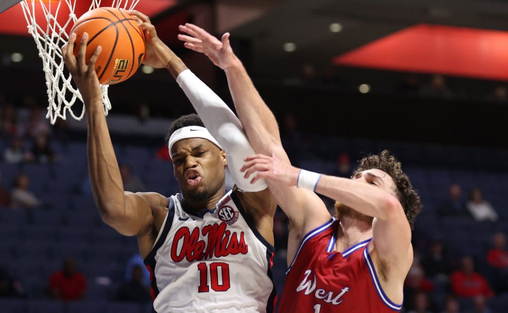 Familiar Faces Pay it Forward to Next Generation of Rebel Student ...